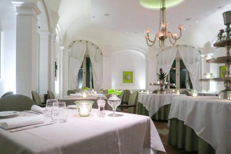 Le Jardin de Russie Restaurant Review: An Oasis in Rome