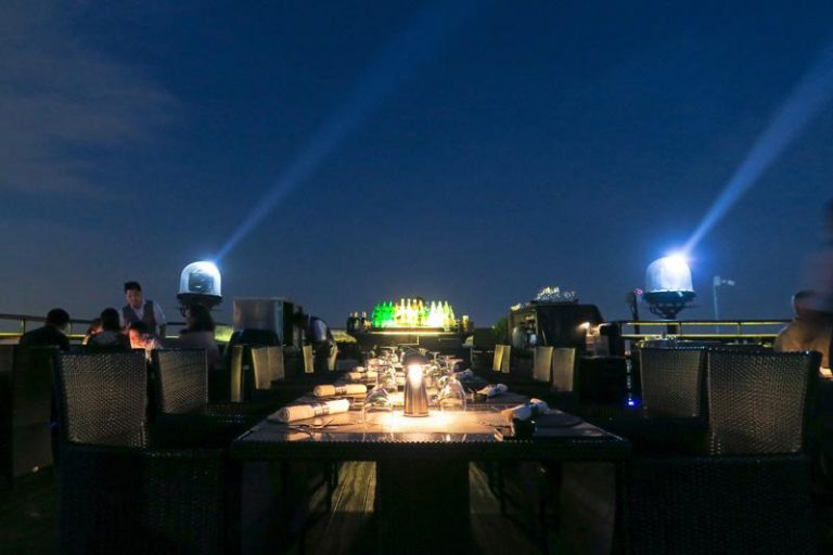 Vertigo Bangkok Review: The Famous Restaurant in the Sky