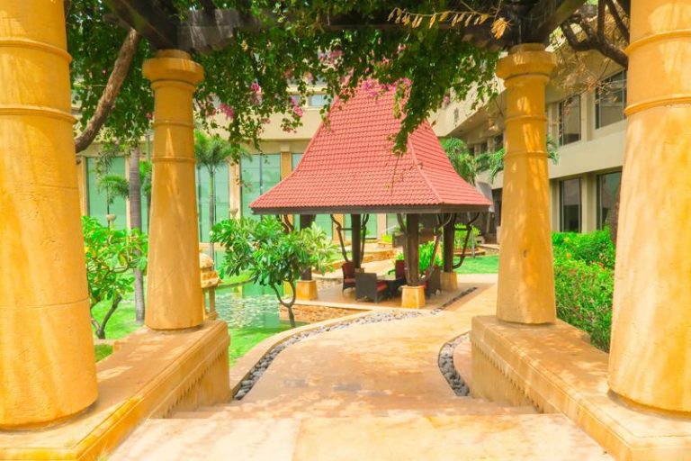 JW Marriott Juhu Hotel Review: Perfection in Mumbai