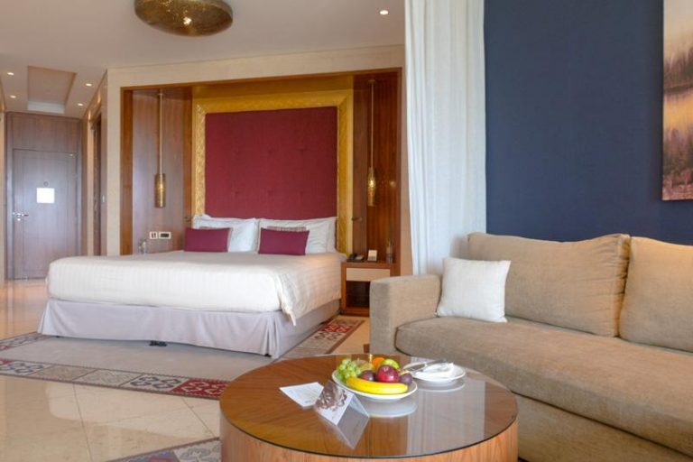 Raffles Dubai Review: Dubai's Supreme Luxury Hotel