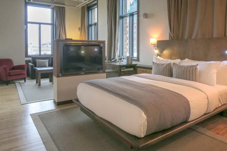 Hotel 71 Review: A Beautiful Boutique Hotel in Québec City