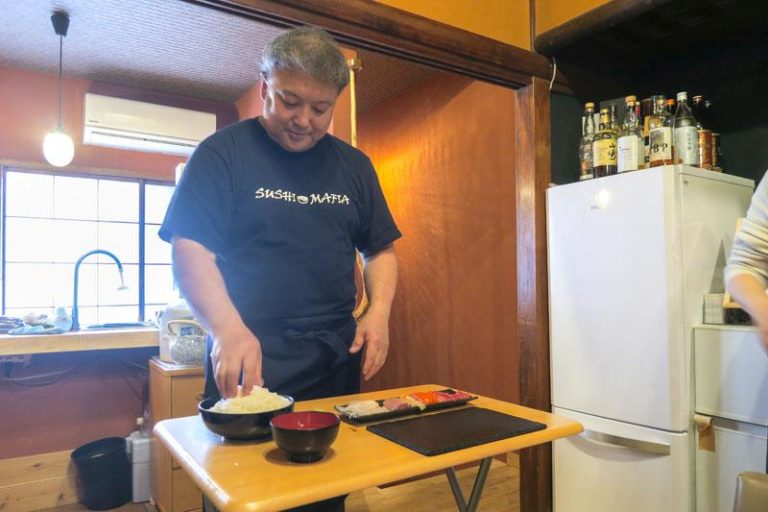 Toyosu Market Tour and Sushi Class: Sushi Mafia Tokyo Review